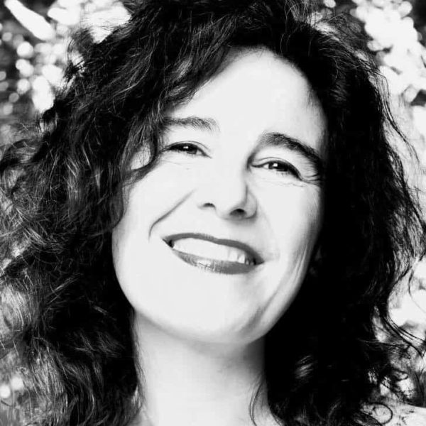 Caroline FABER - Professeur dans la Chorale Canto Do Marais